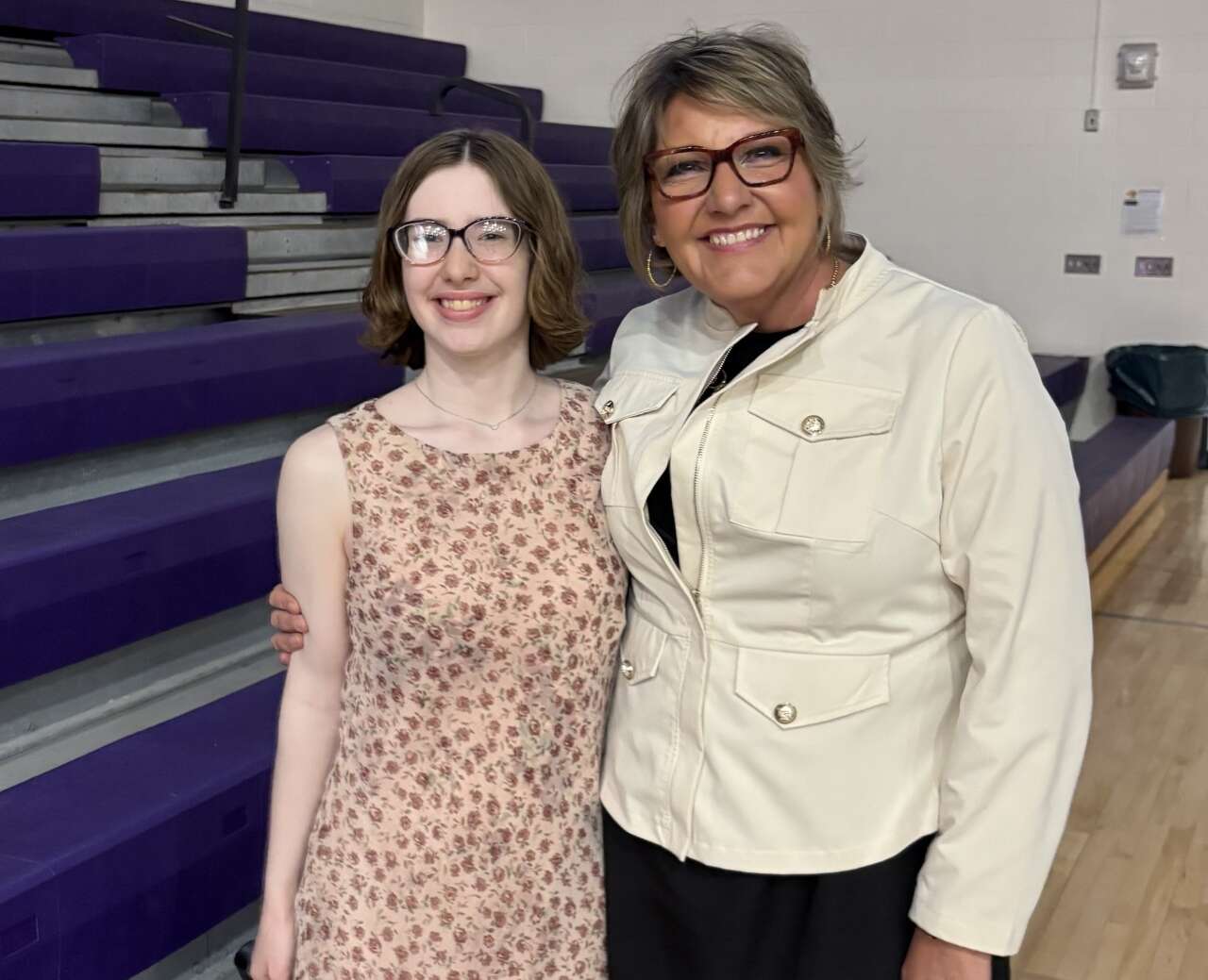 Benzie and Frankfort students receive PEO scholarship