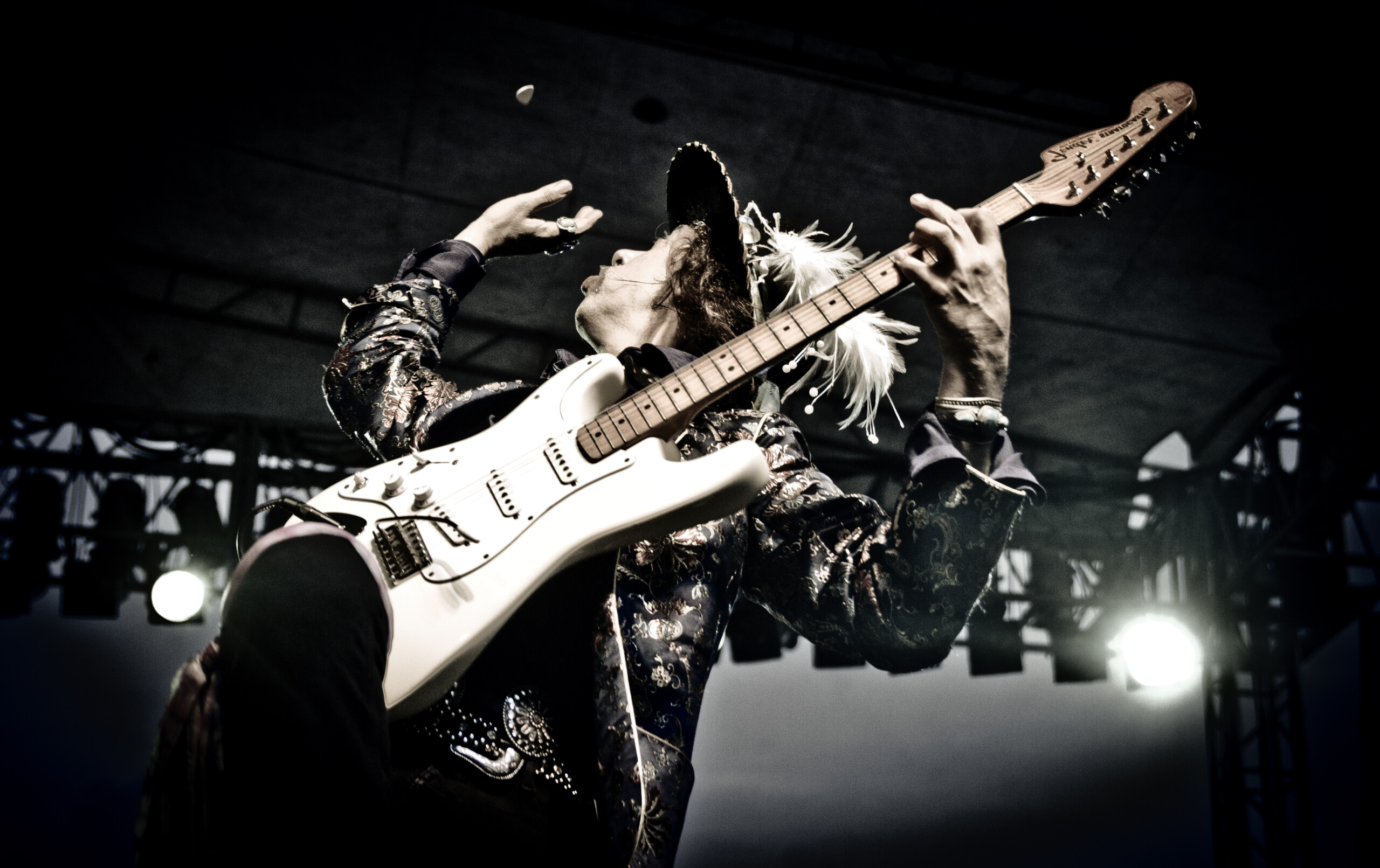 Maailman arvostetuimpiin Jimi Hendrix -tribuuttiartisteihin lukeutuva ...