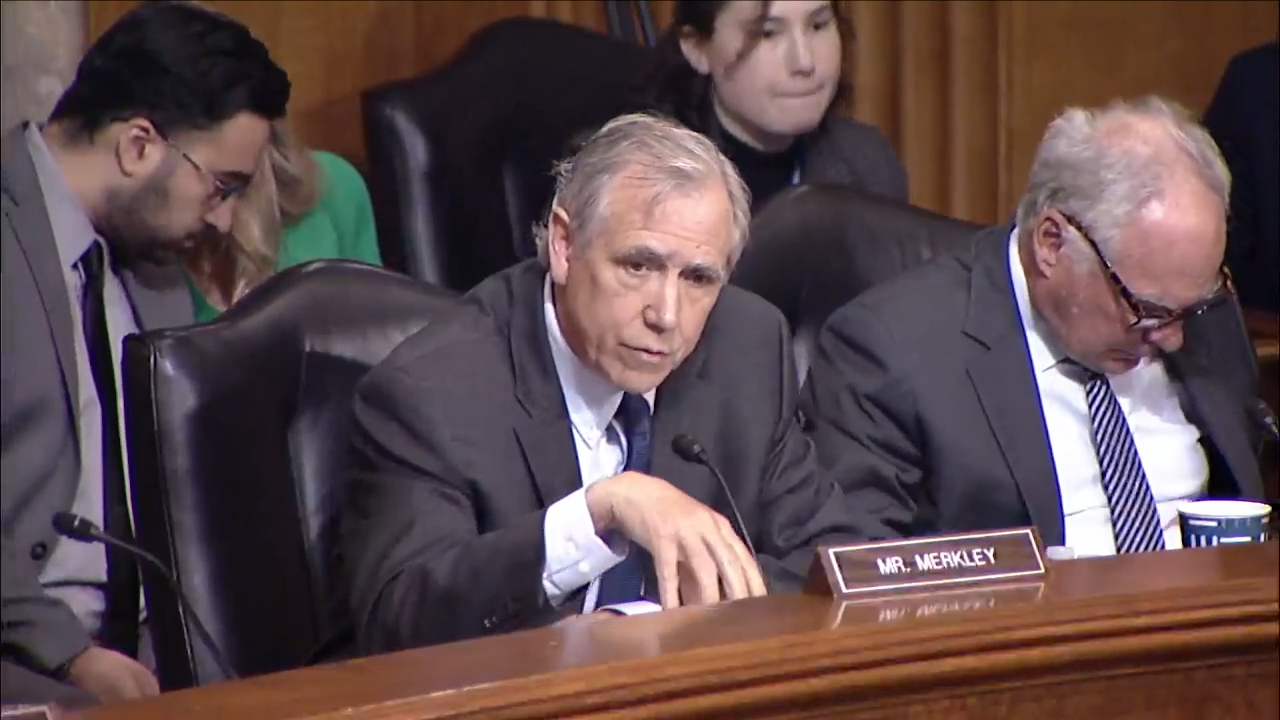 'I hope you'll ponder that': Jeff Merkley puts the shame on Marco Rubio ...