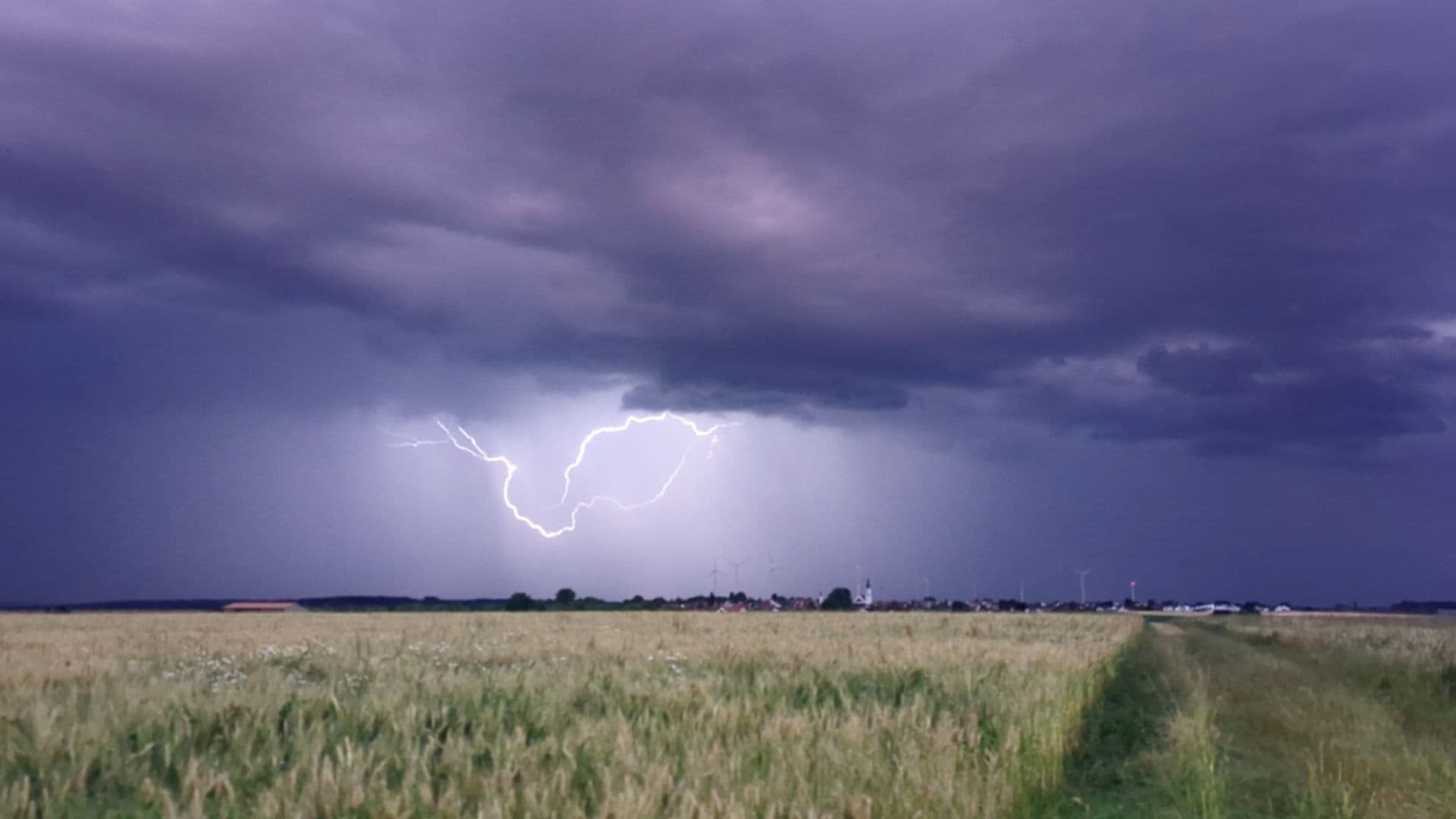 Unwettergefahr in BW: Gewitterwarnung für Ulm und Neu-Ulm – wo es heute ...