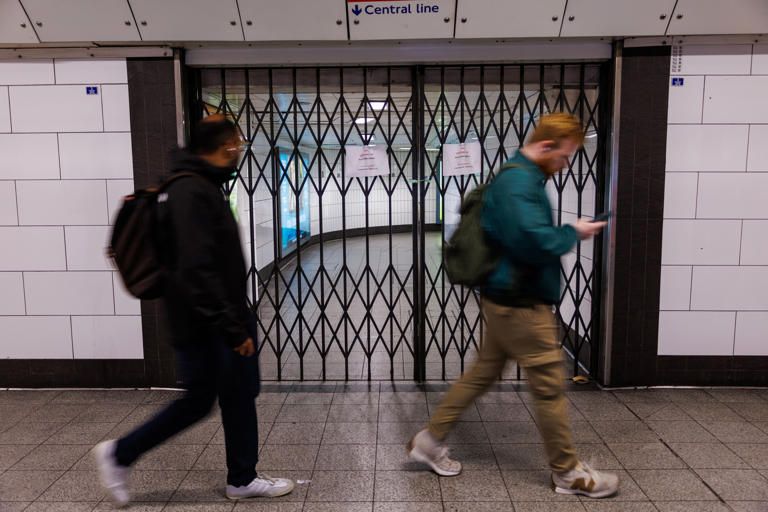 London Tube strikes: Commuters hit by severe delays as drivers walkout