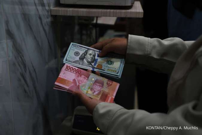 Rupiah capai level terlemah sepanjang sejarah, BI klaim akan terus ...