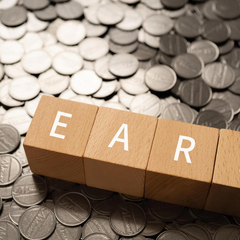 Will CD account interest rates rise this summer? Experts weigh in