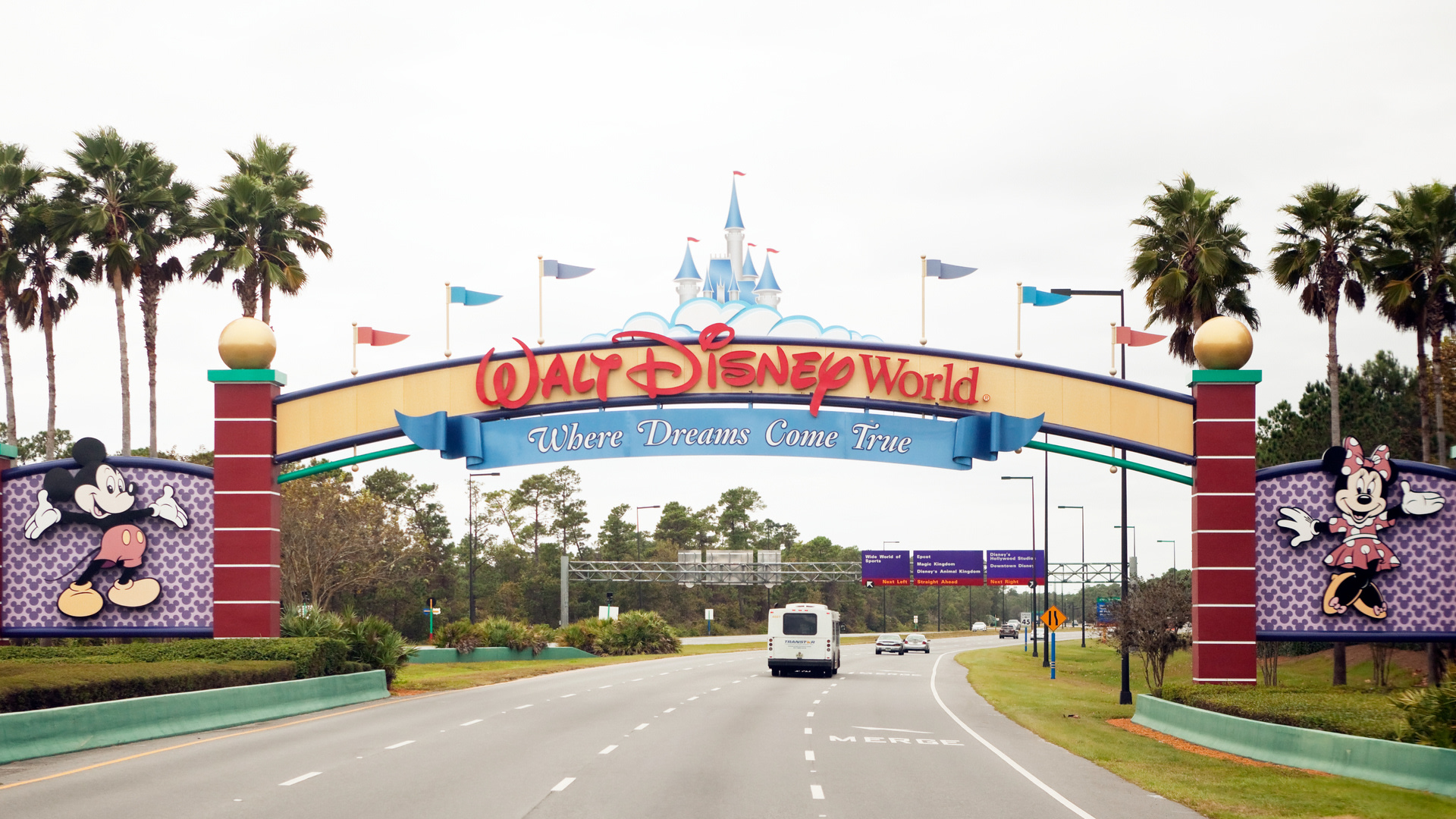 8 Disney World splurges you can skip