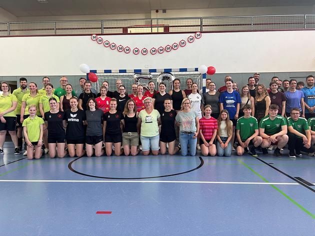 Jux-Turnier zum 50. Geburtstag: RWW sucht jetzt Trainer