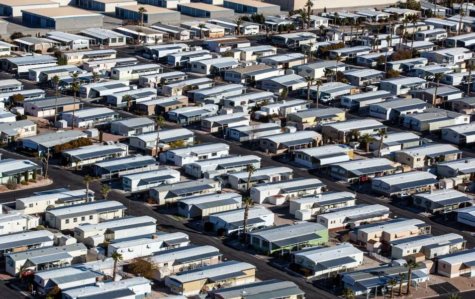 Congress weighs ending chassis rule to cut mobile home costs