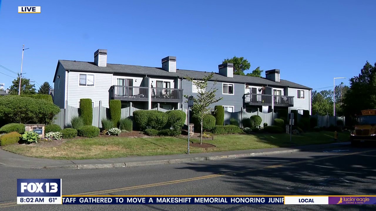 Federal Way shooting: Police search for man who shot, killed teen