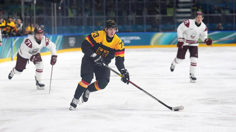 Lukas Reichel's World Championship performance gave Bruins fans a ...
