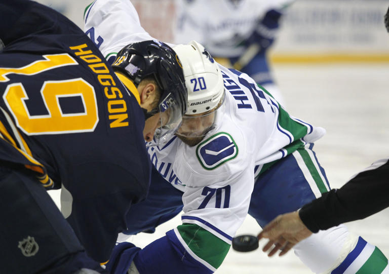 Trade tree: Looking back at the Canucks’ Hodgson for Kassian swap from 2012
