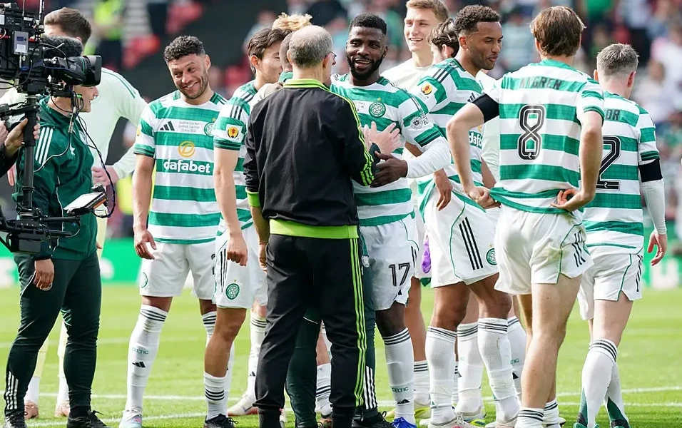 Robbie Keane in talks as Celtic narrow manager search