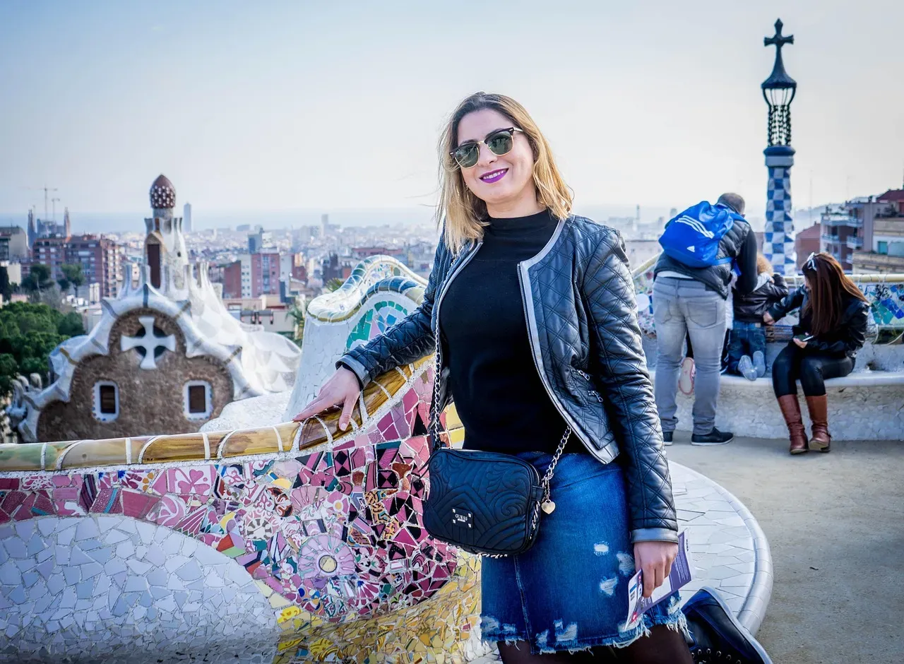 6 countries where Americans are relocating to escape financial stress