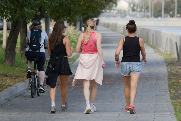 Study links daily step count to long-term weight loss maintenance