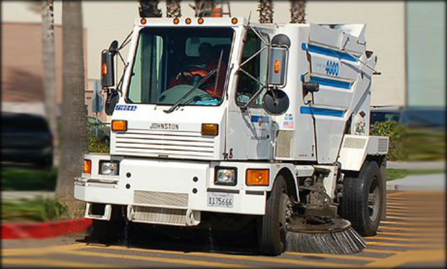 City ramps up street sweeping and trash collection in Mission Beach to ...