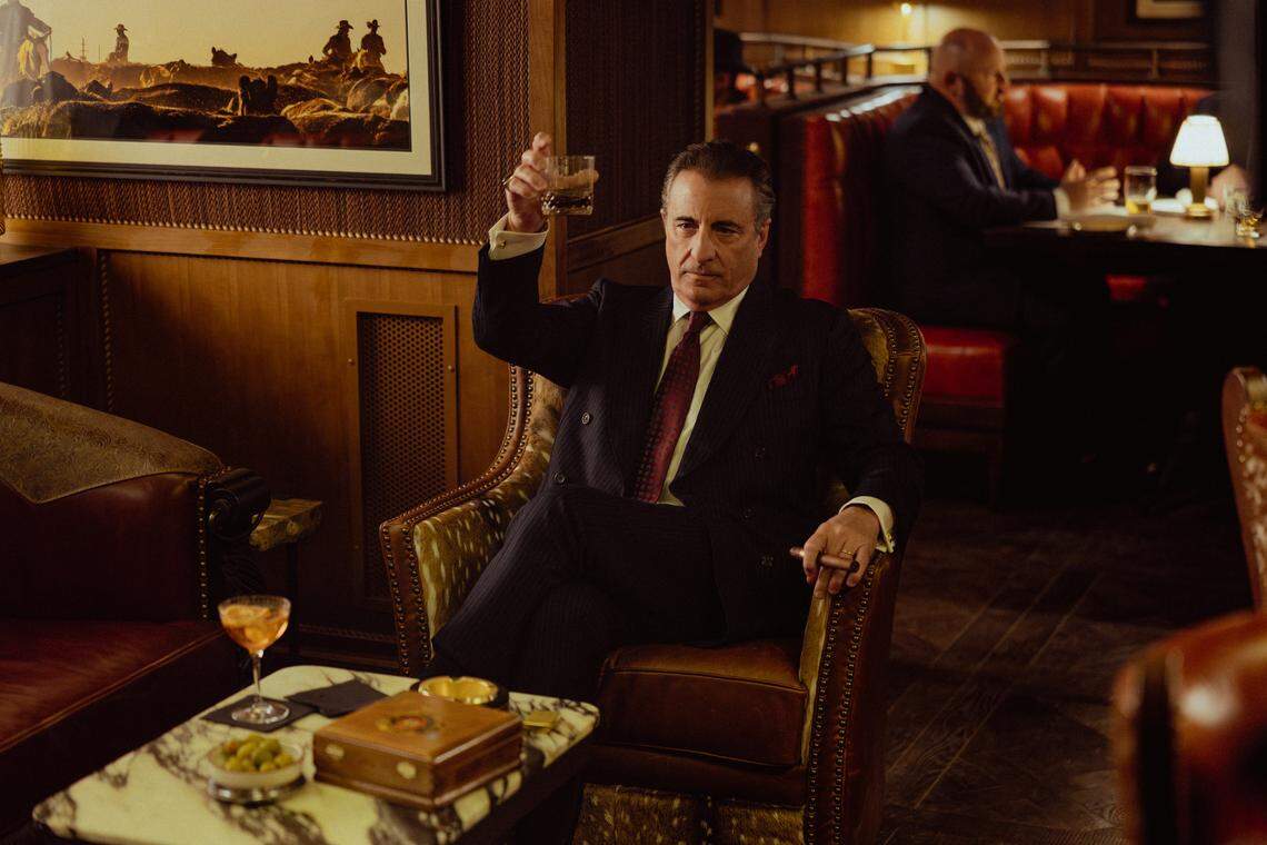How many cigarettes does Billy Bob Thornton smoke on 'Landman'? We counted