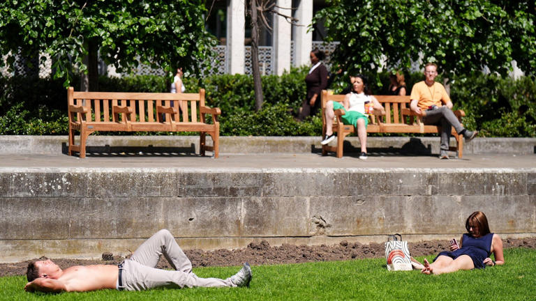 UK weather: Met Office forecasts increased likelihood of a hot summer