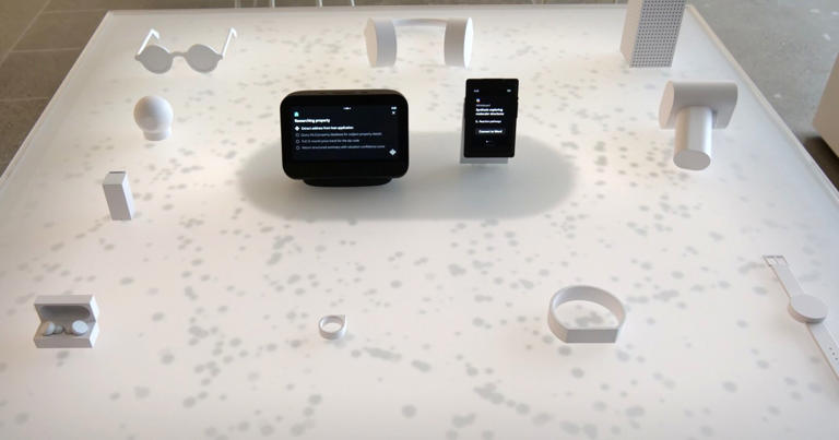 Inside Microsoft’s Project Solara: A new platform for devices that run ...