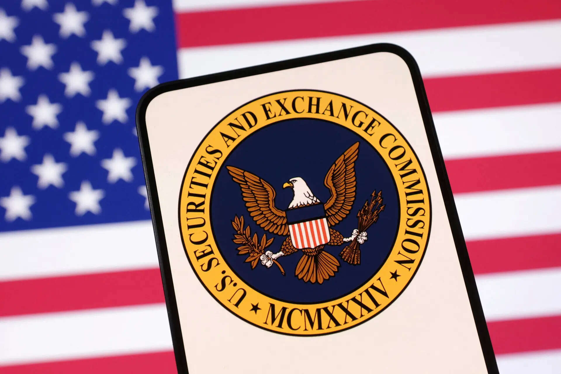 US SEC, Elon Musk defend 'compromise' settlement over Twitter purchases