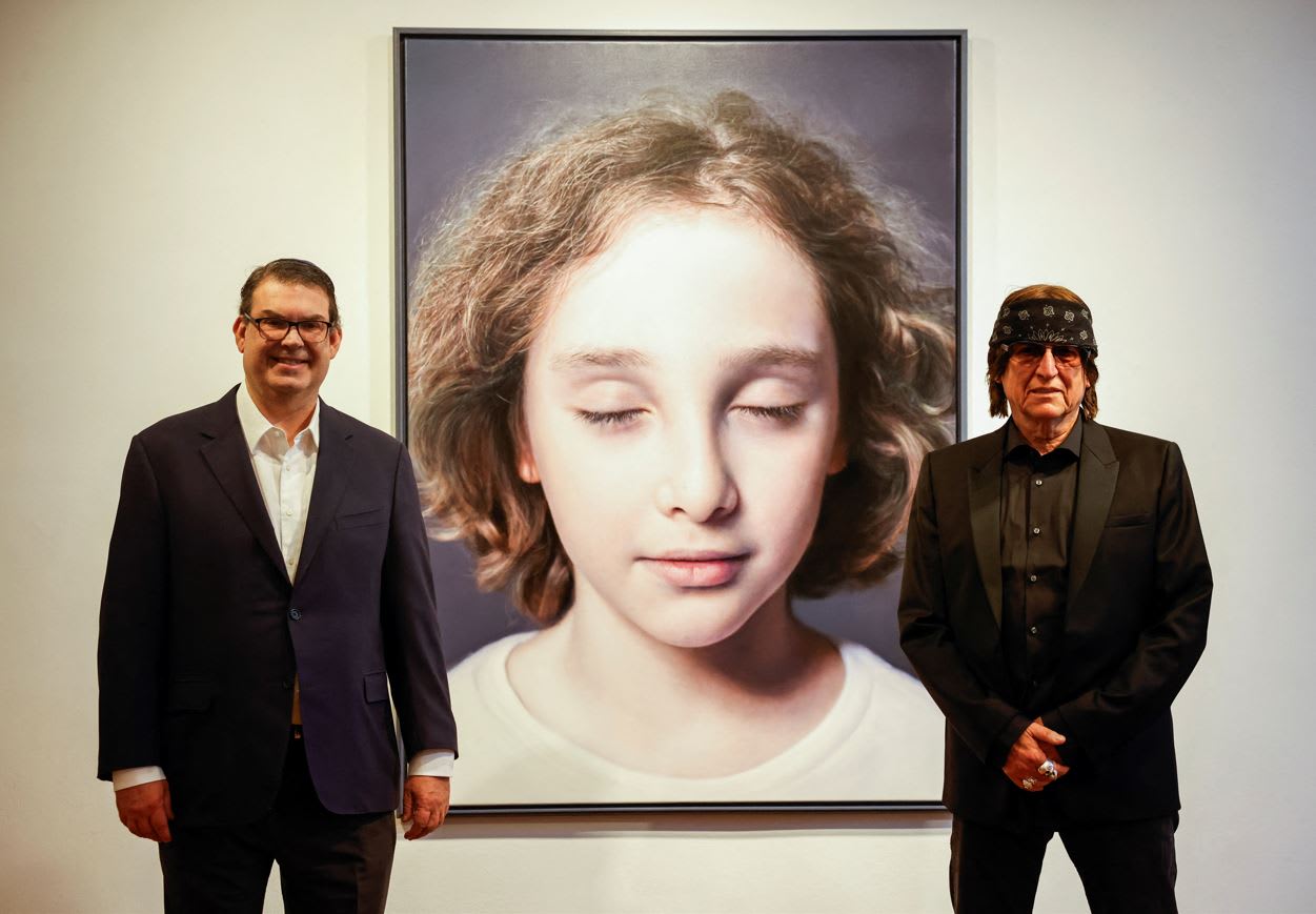 For restoration of Vienna’s historic synagogue: Gottfried Helnwein to ...
