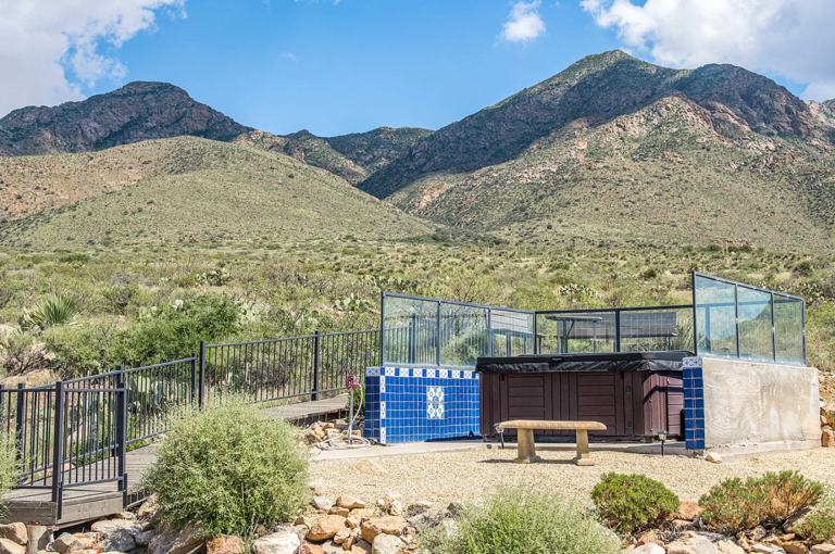 $650k home near Organ Mountains offers hot tub in the desert, views