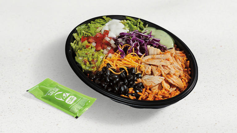 8 of the healthiest menu items to order at Taco Bell in 2026