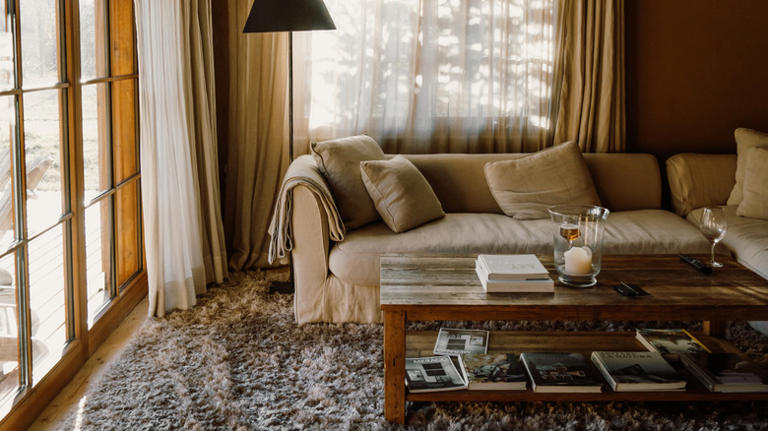 The decor you need to nail the summer camp aesthetic in your home