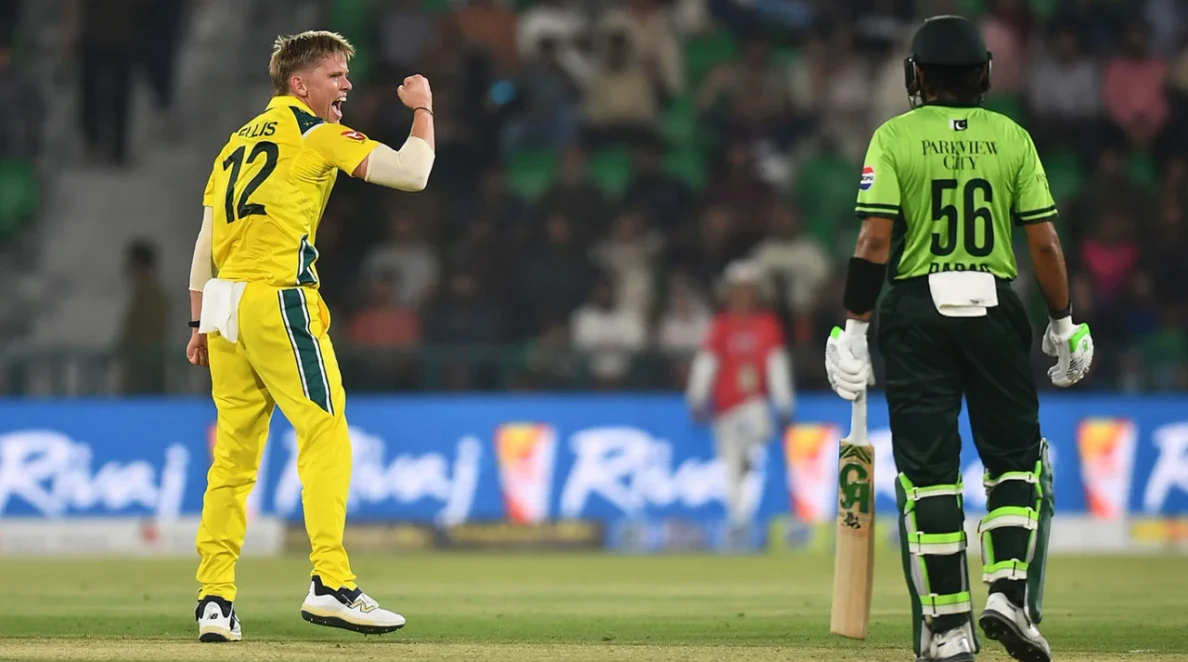 Watch: Nathan Ellis produces unplayable delivery to dismiss Babar Azam ...