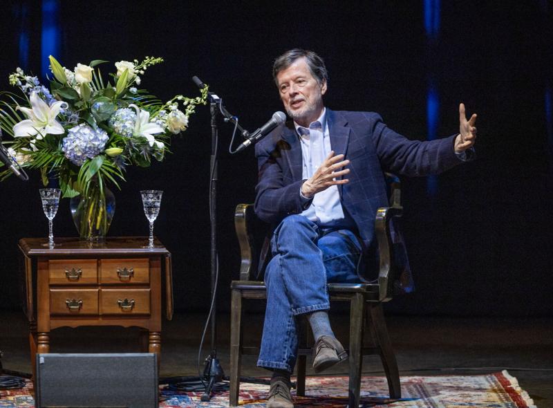 Here's what famous documentarian Ken Burns had to say at a sold-out ...