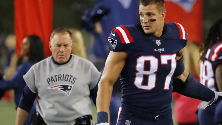 NFL insider predicts major Hall of Fame news for Bill Belichick, Rob ...