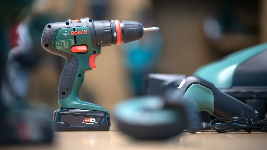 10 common mistakes that shorten power tool battery life
