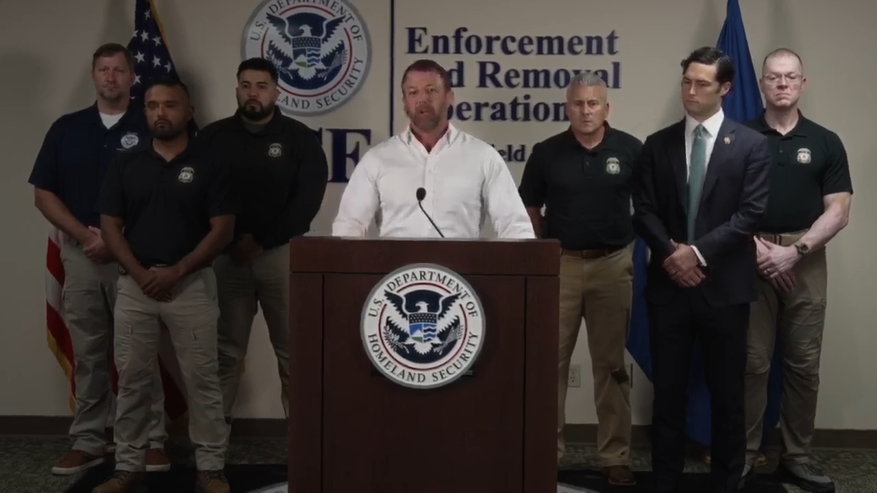 They'll call 'em all these horrific names: Markwayne Mullin pouts ...
