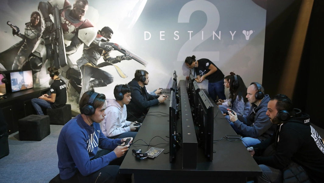 Destiny 2 fans mobilize for record June 9 login push