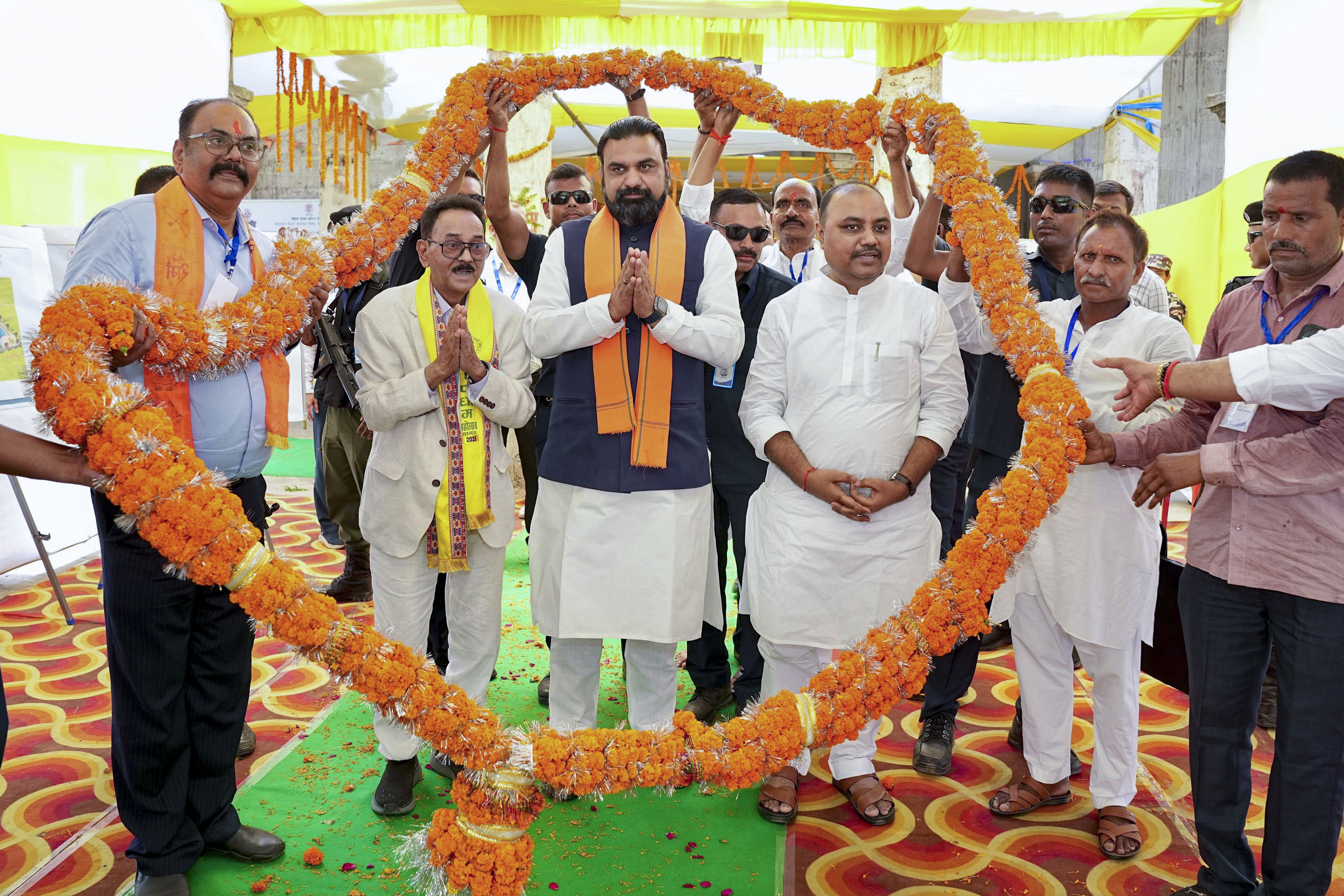 Not a monarchy; mother wants one house, son desires another: Bihar CM ...