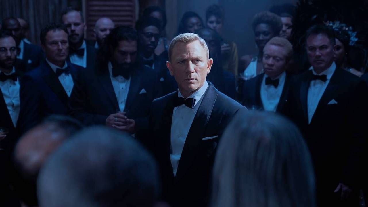 Michael Weatherly is weighing in on who should play James Bond, and his ...