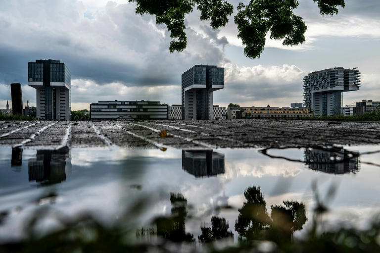 Deutscher Wetterdienst warnte: Starke Gewitter zogen über Köln