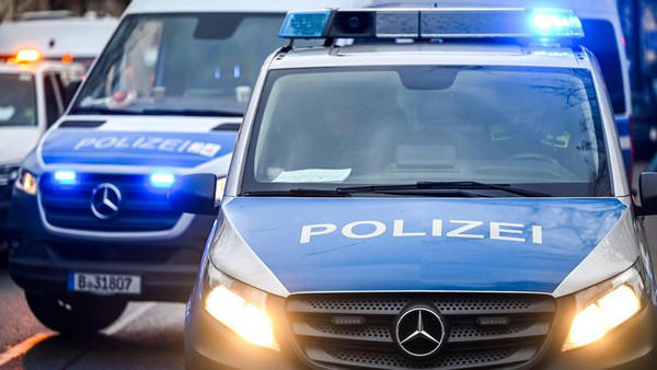 Berliner Polizei zieht maroden 750-Euro-Gebrauchtwagen aus dem Verkehr