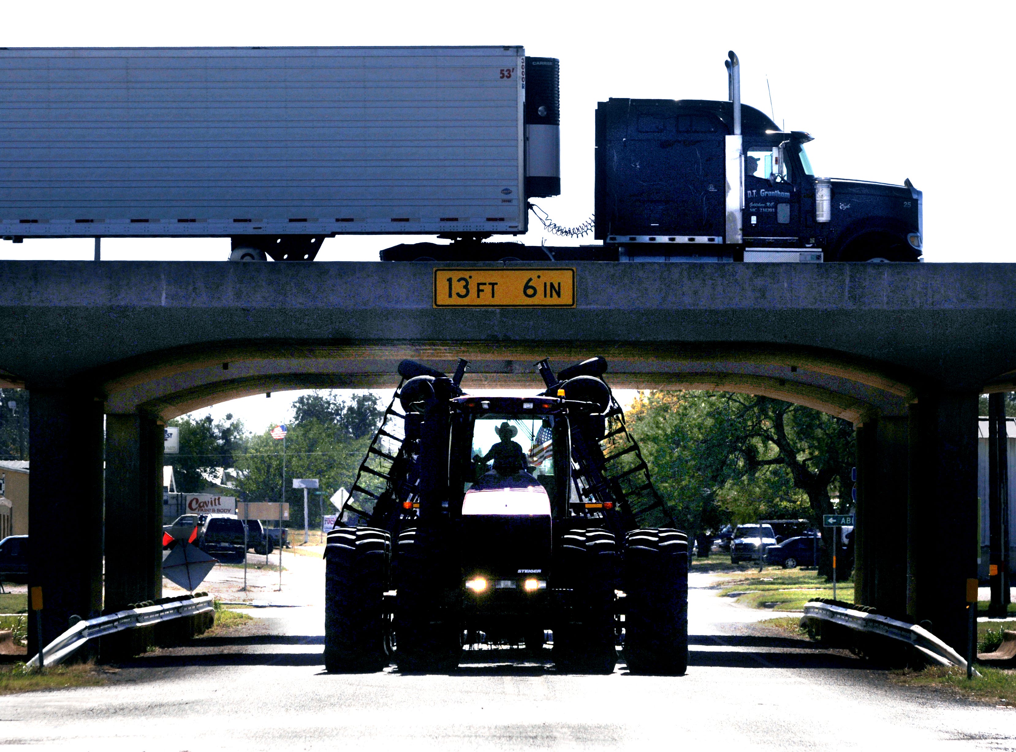 Texas commercial driver and learner's permit exams now in English only