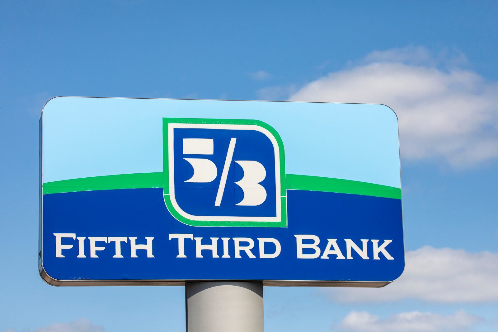 Michigan bank closures: See the list of 75 Comerica, Fifth Third ...