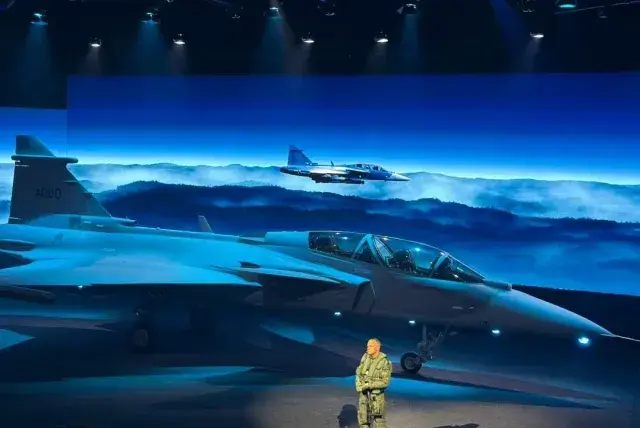 Así es el Gripen F, el avión de combate que fue presentado en Suecia y ...