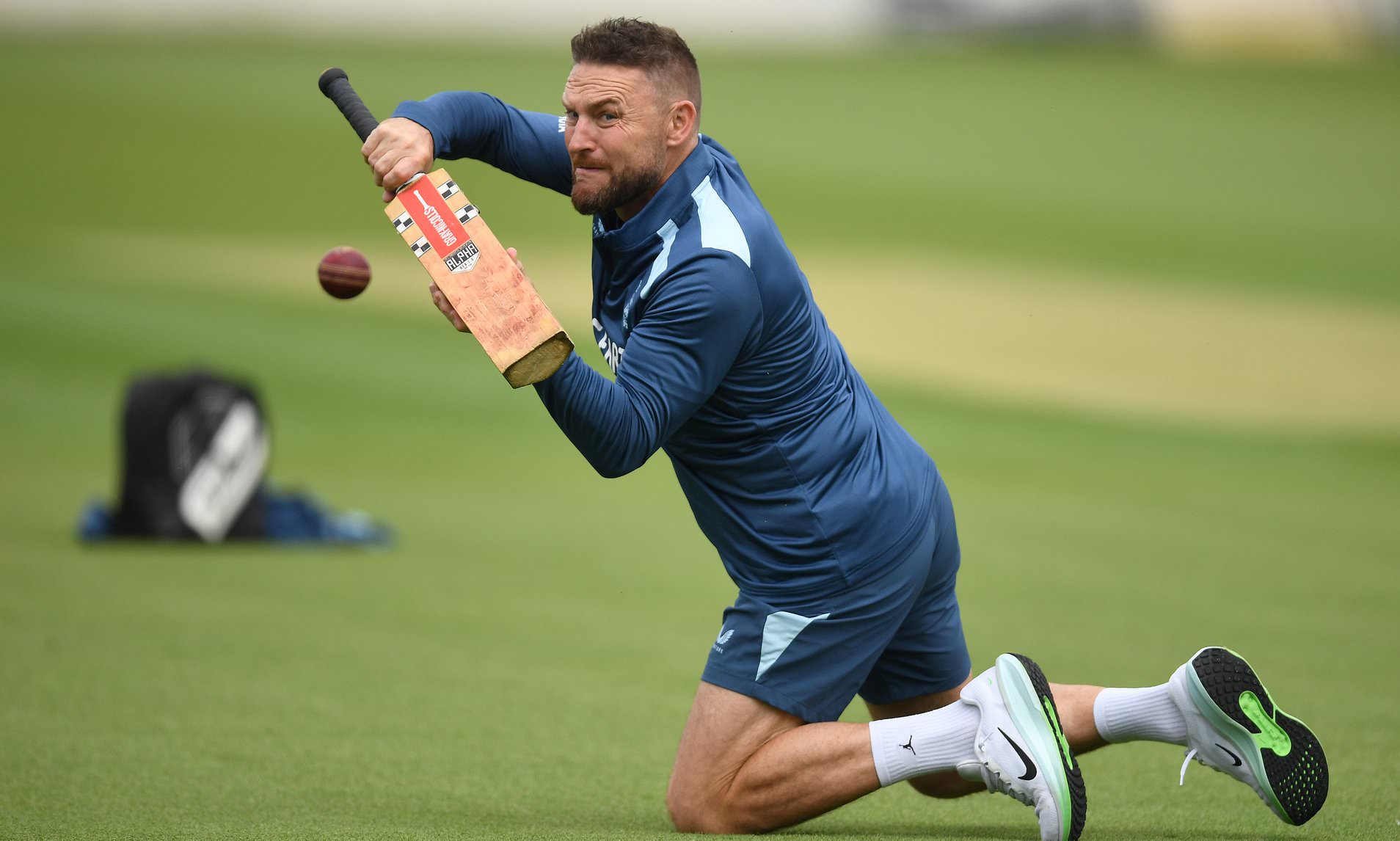 England coach McCullum outlines plan to take the heat off his under ...