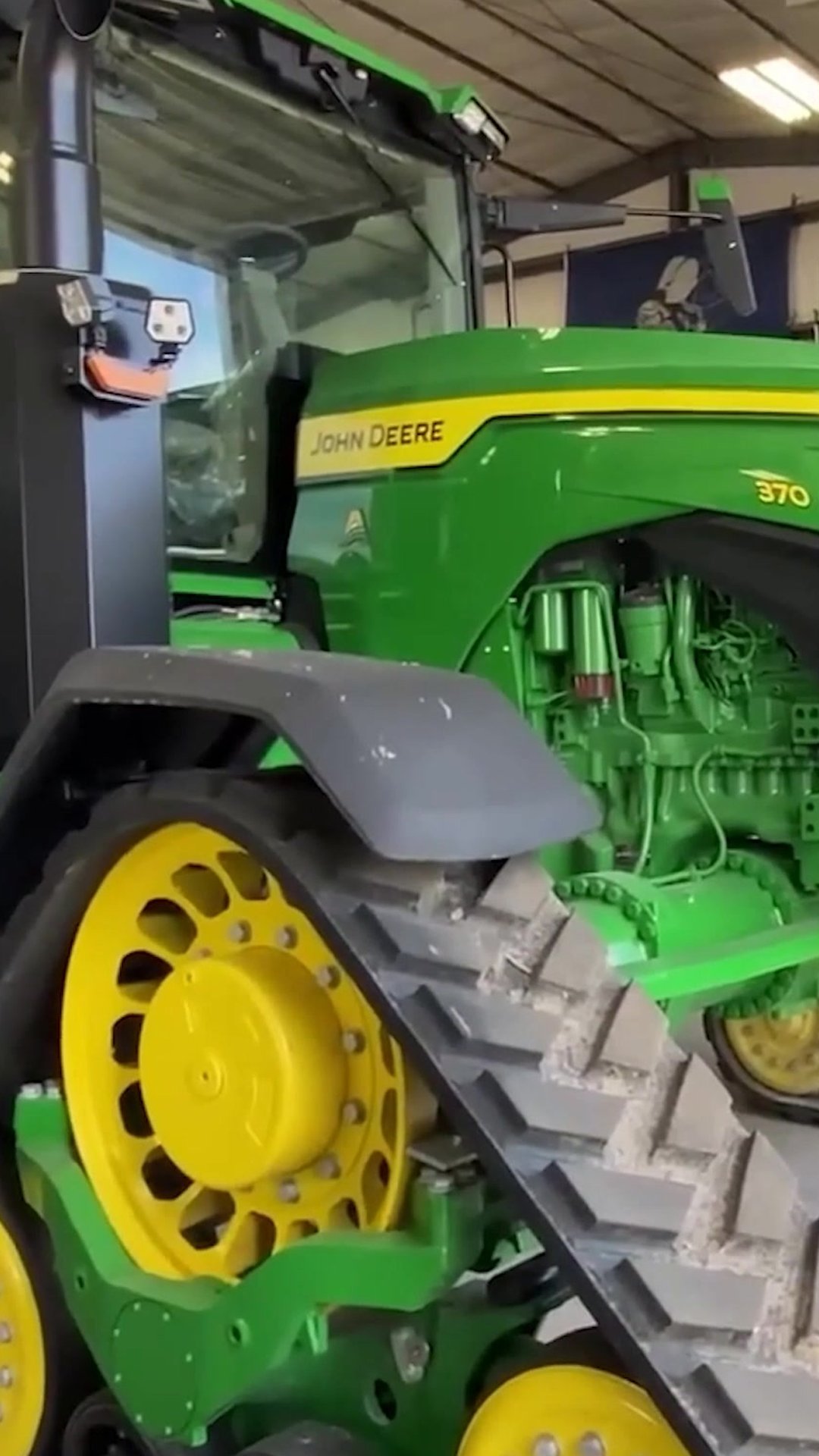 Our new John Deere 8RX 370