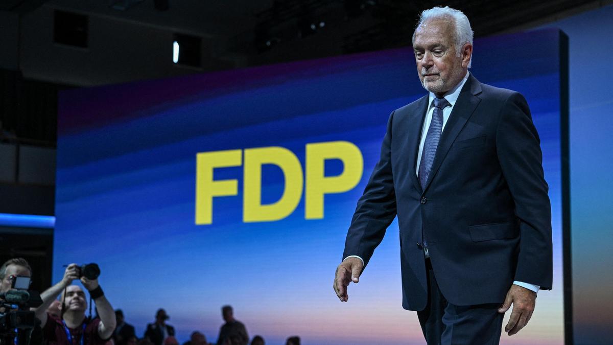 Forsa-Trendbarometer: FDP in Umfrage erstmals seit langem bei fünf Prozent