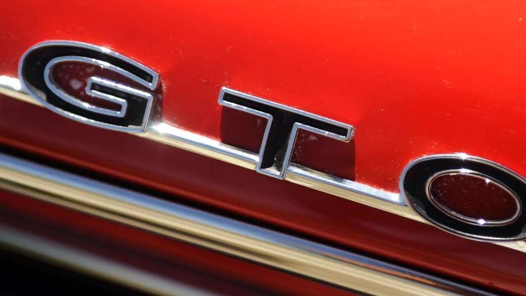 11 rare and collectible Pontiac cars