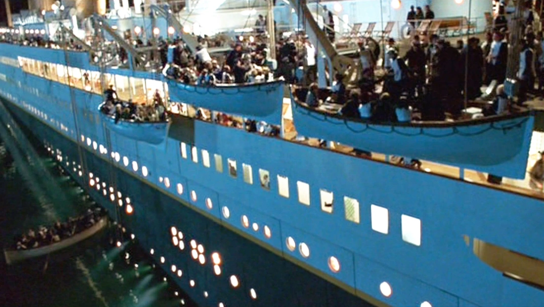 23 mistakes, myths, and behind-the-scenes facts about Titanic
