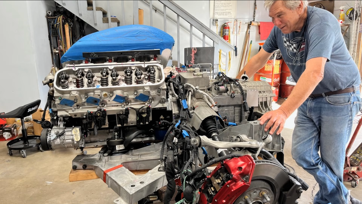 Custom-built 8.1-liter Chevrolet C8 Corvette big block V8 is running ...