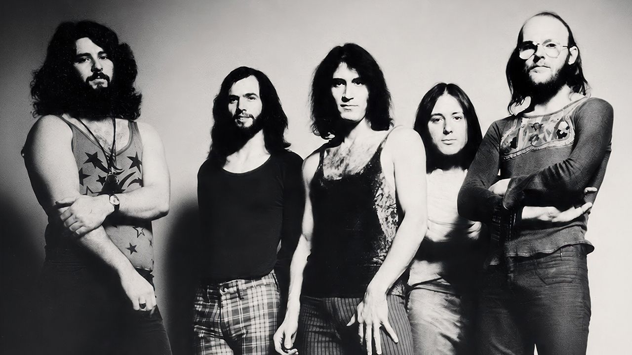 Gentle Giant announce remixed and remastered reissue of In A Glass House