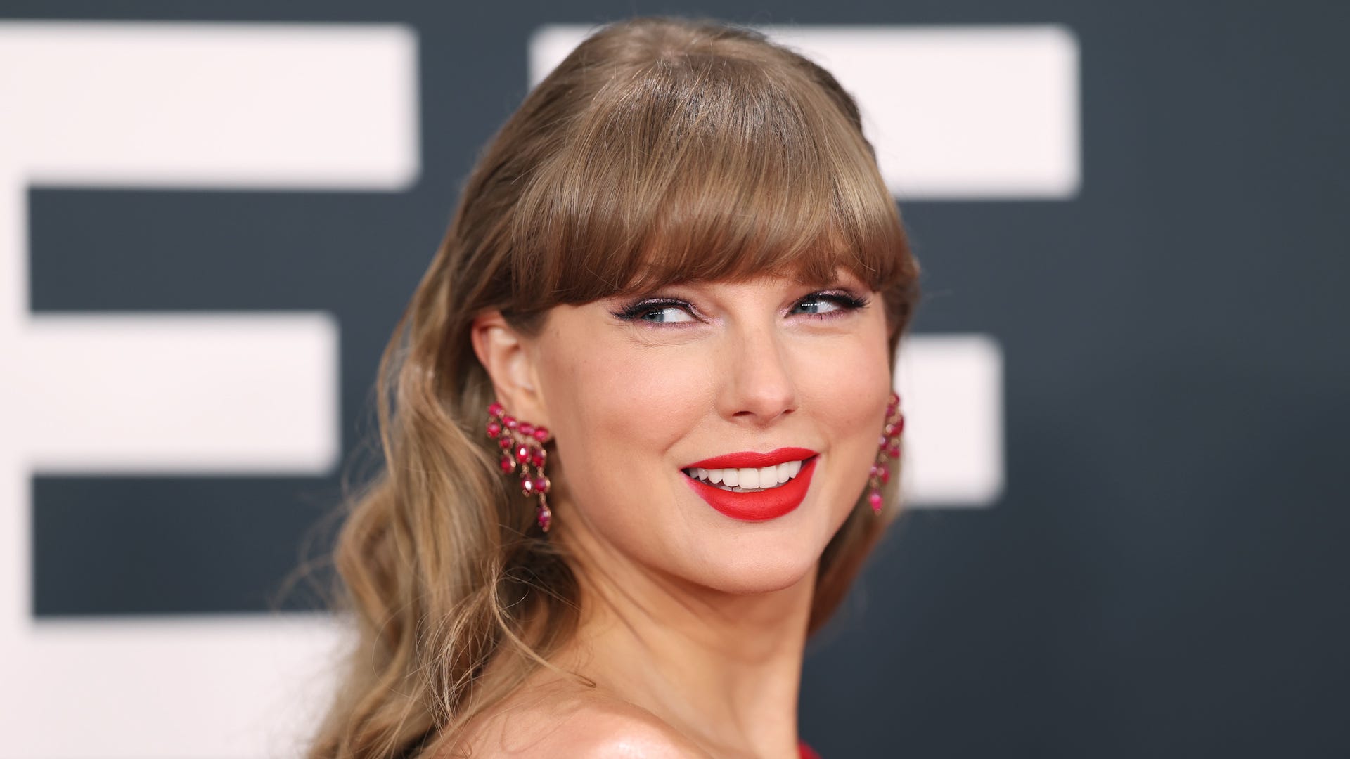 Taylor Swift reveals 'Toy Story 5' song tie-in. What she wrote