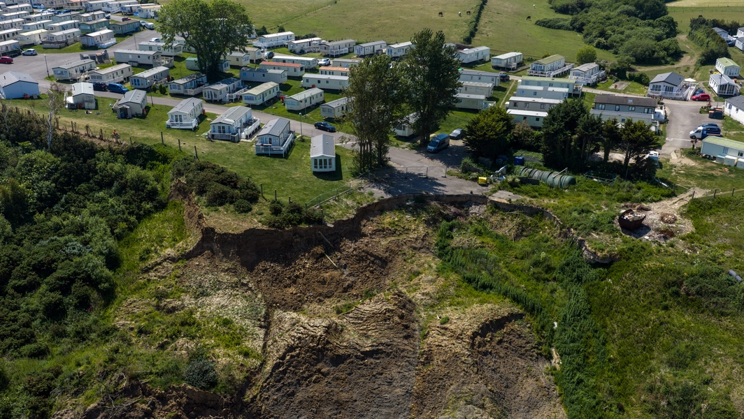 Resolving and preventing property boundary disputes