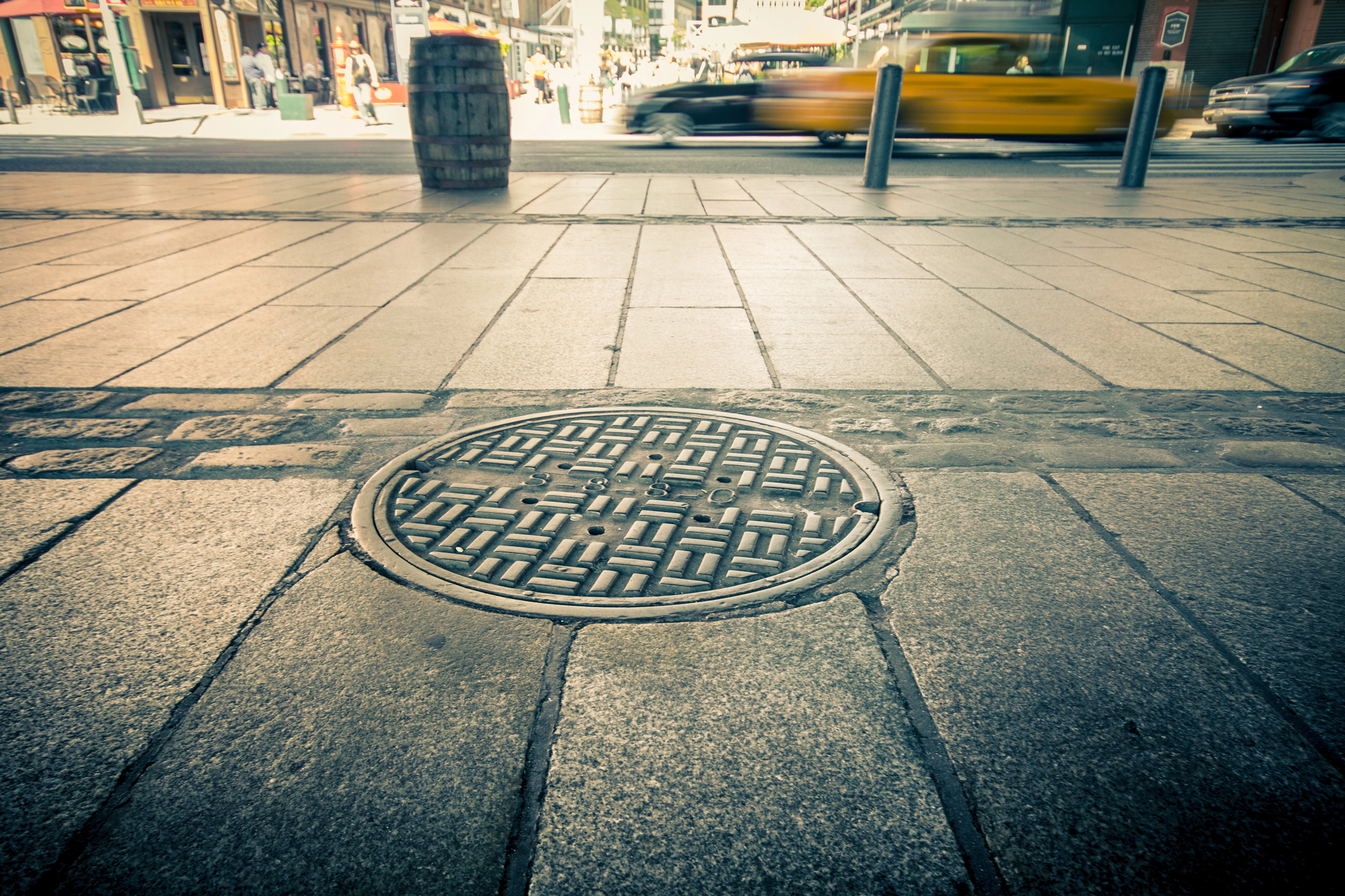 Fifteen consenting men spotted spending three hours in two manholes ...