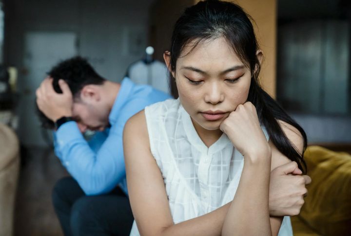 20 inner dialogues of a woman in an estranged marriage