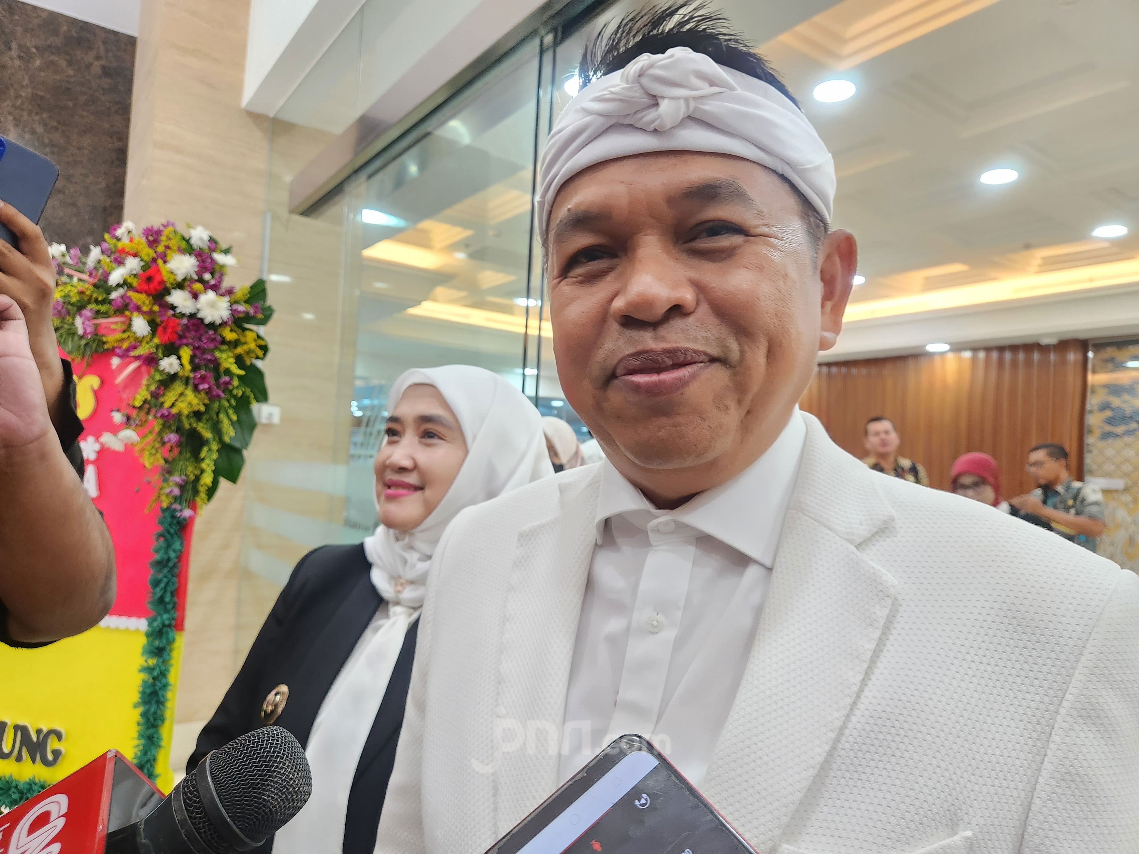 Abu Janda sebut Jabar provinsi barbar, Dedi Mulyadi merespons begini